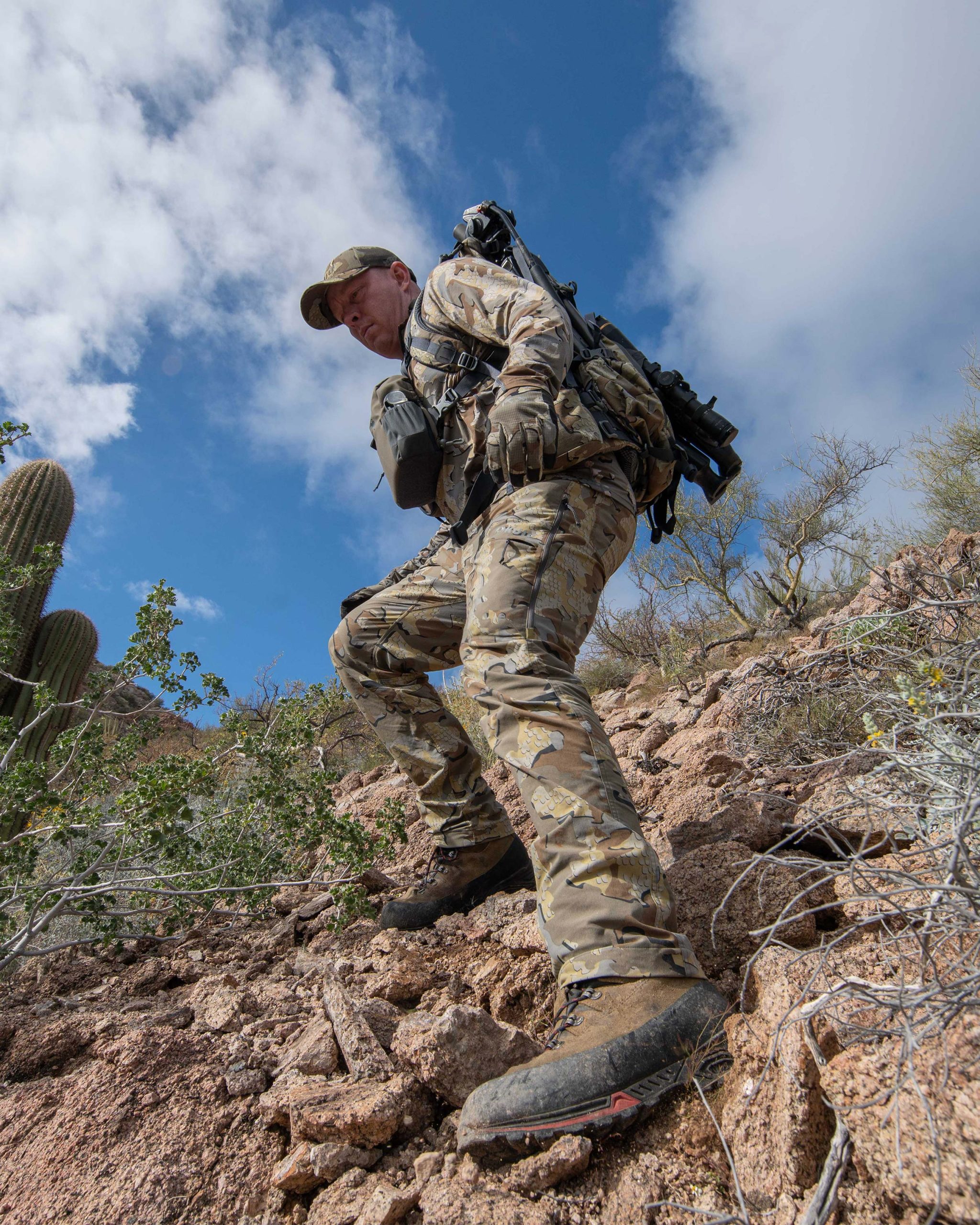 KUIU Kutana Stretch Woven Pant | Evergreen